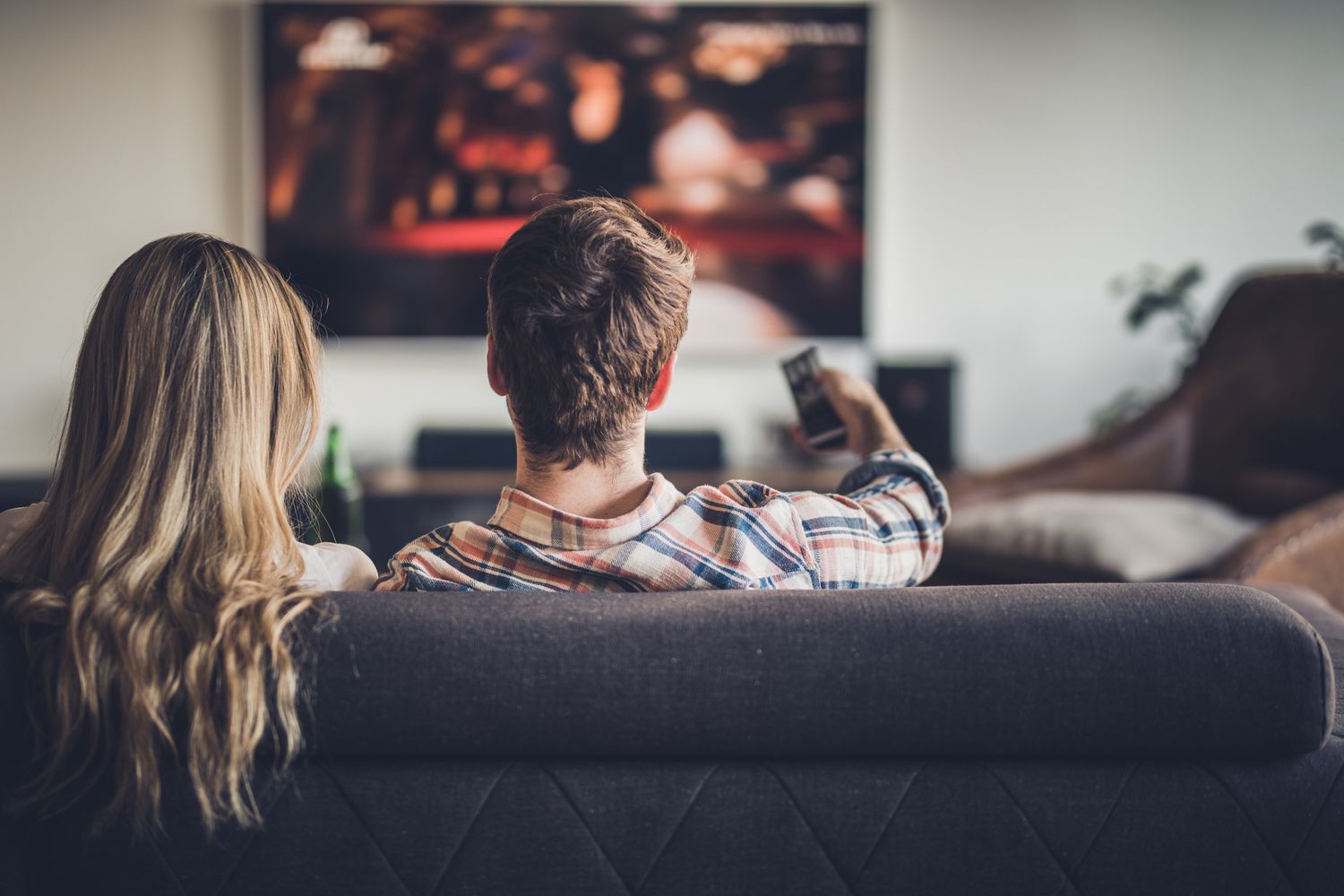 50 Inch TV Dimensions: Width, Height, and Placement Tips